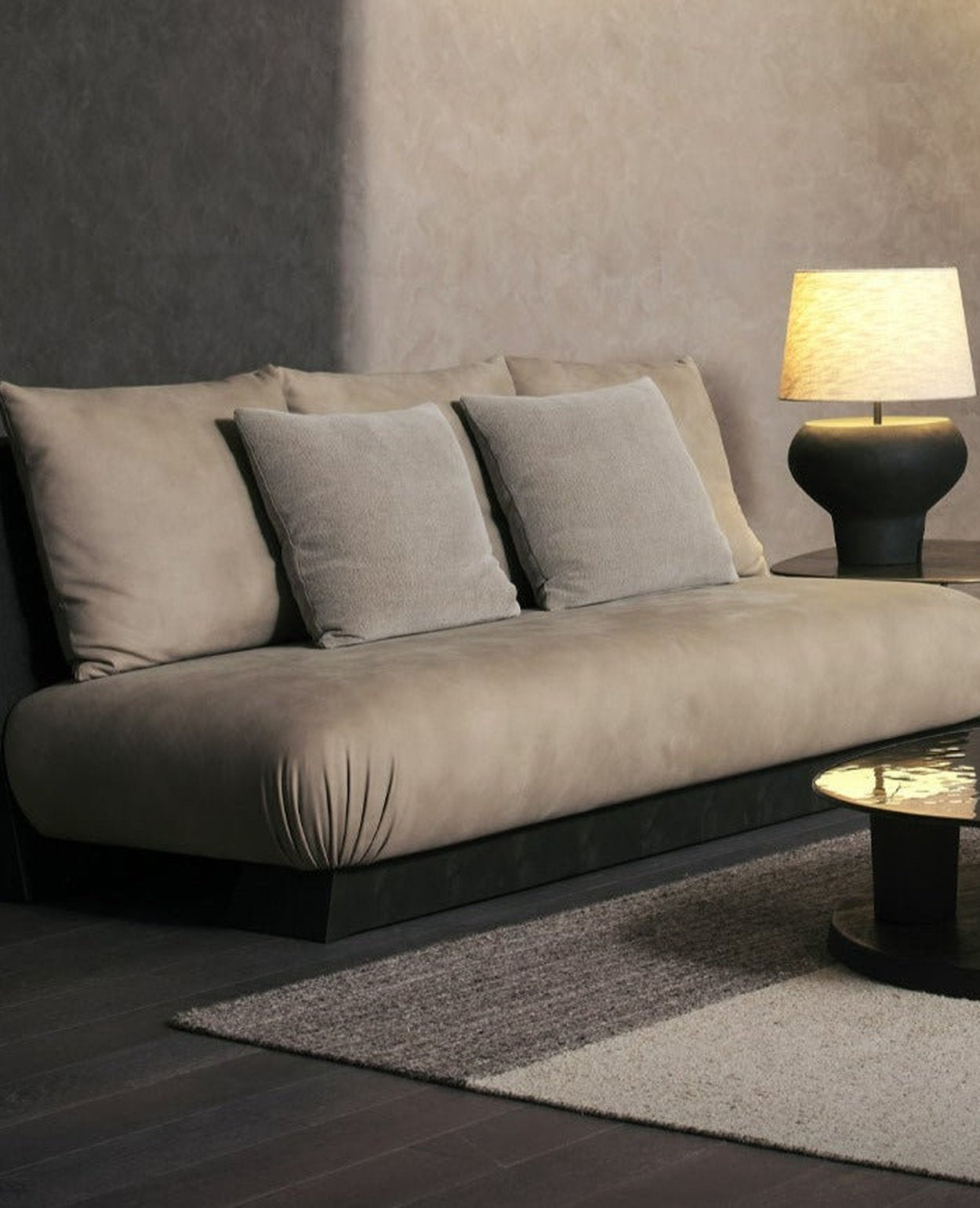 Karvil Sofa – CANCAN